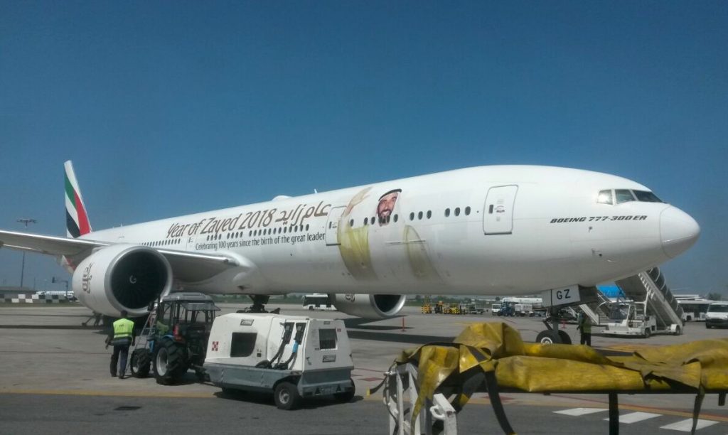 Emirates Flüge nach Dubai ab 242€ • Club Floor