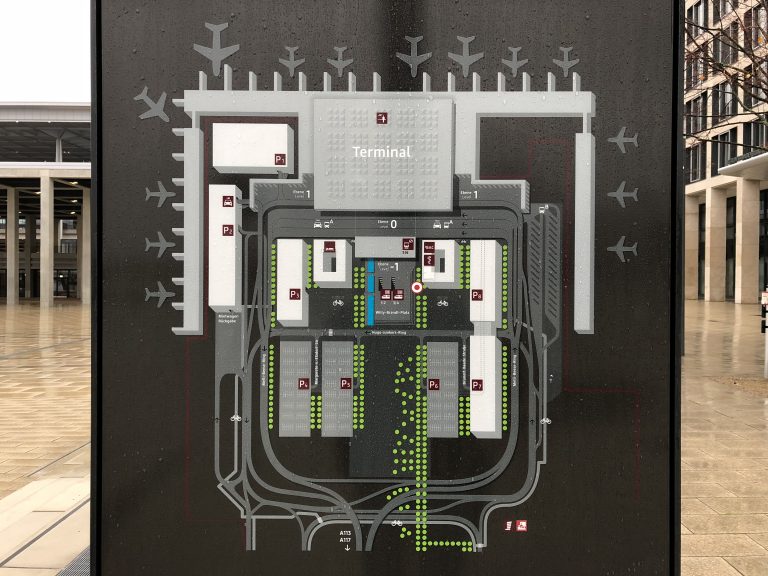 Eröffnungstermin für den Flughafen BER 2020 • Club Floor